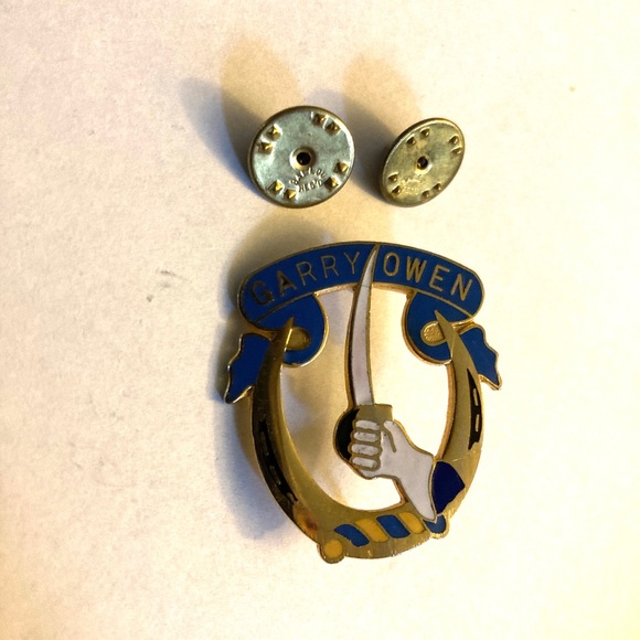 Accessories | Us Army Military 7th Cavalry Garry Owen Crest Pin | Poshmark